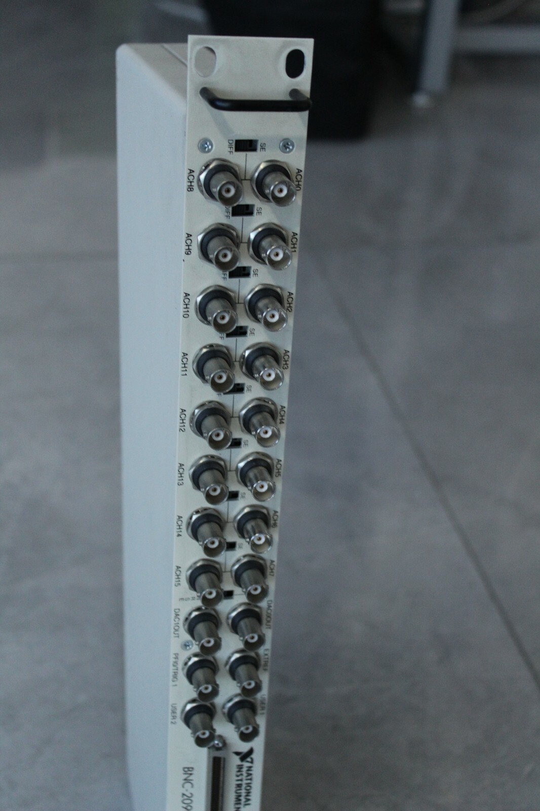 National Instruments Bnc-2090 Rack Mounted Terminal Block Data | eBay