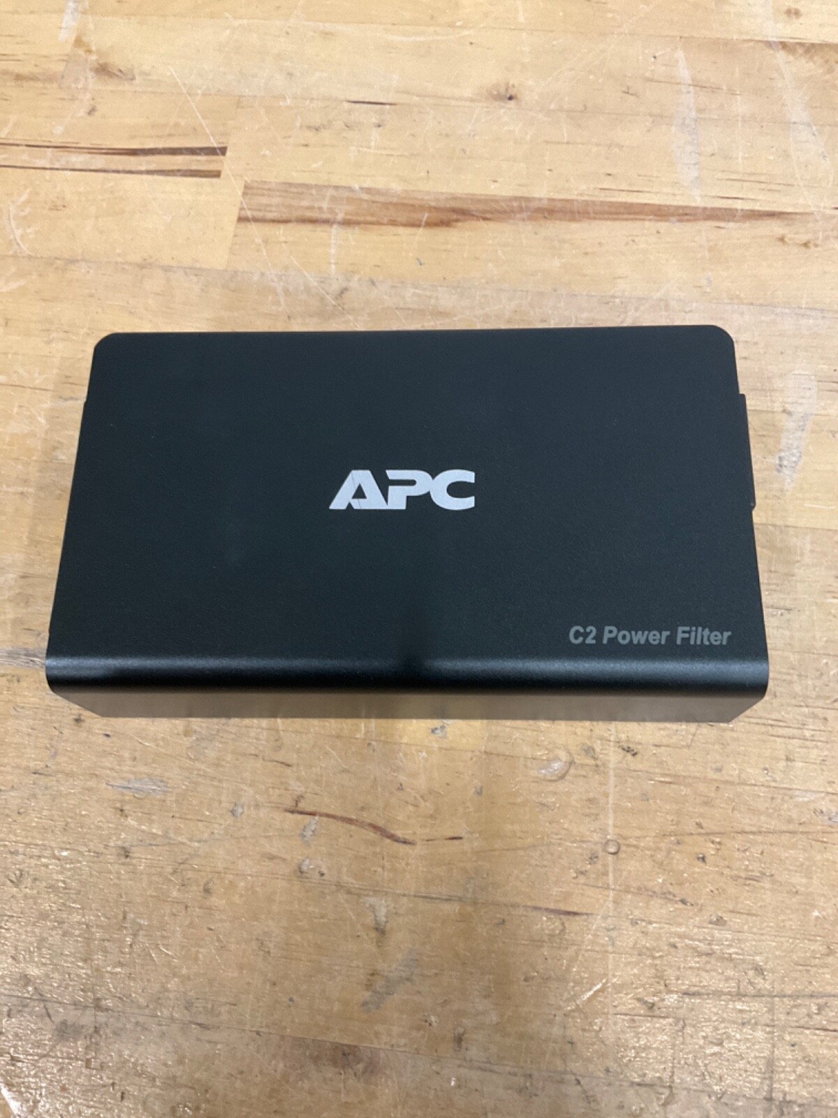 APC C2 Power Filter 2-Outlet C-Type A/V Wall Mount. | eBay