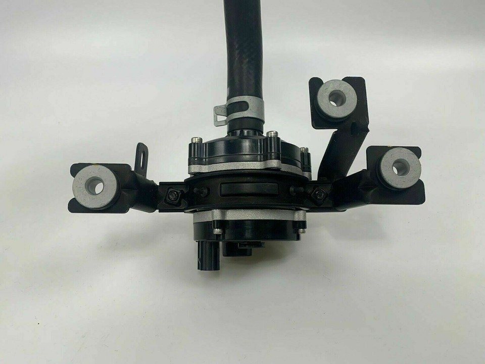 GENUINE Heater Exchange Auxiliary WaterPump 17-20 for Ioniq Kia Niro ...