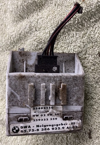 00 BMW 528i TILT INCLINATION INDICATOR ANTI-THEFT SENSOR 65.75 6 923 ...