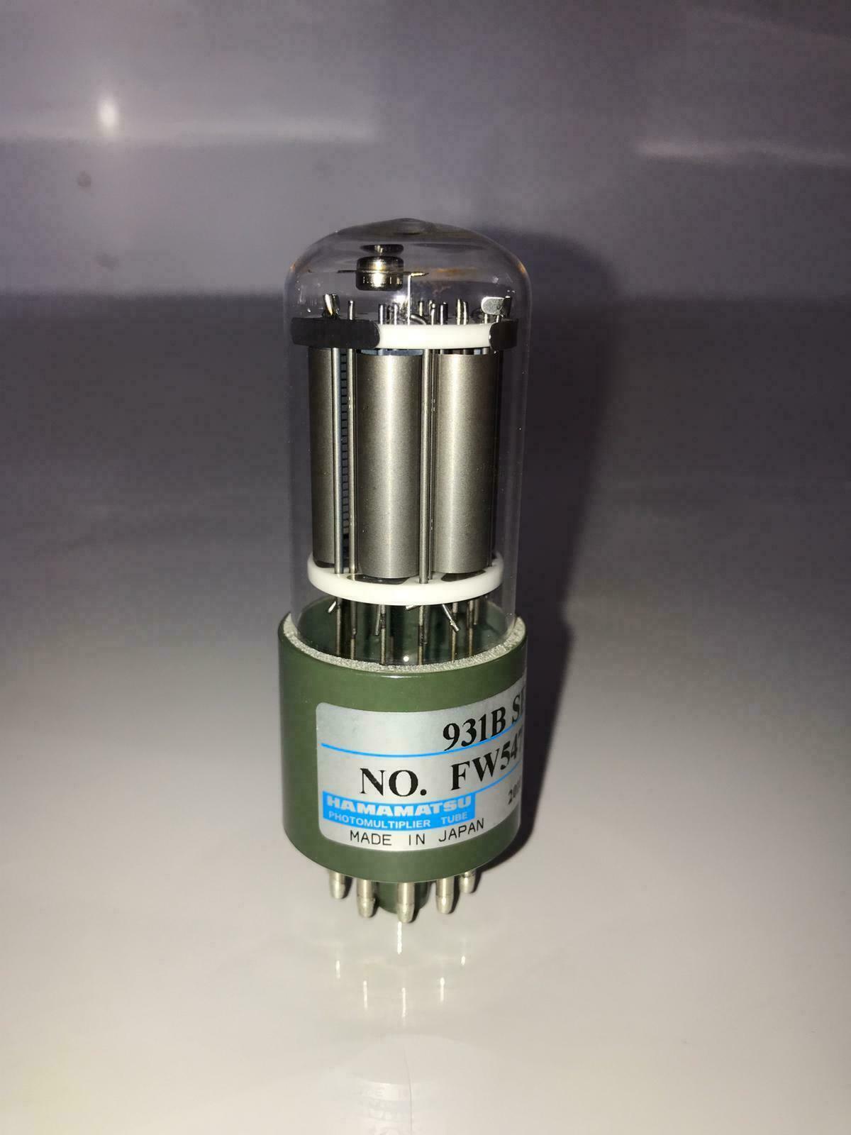 Hamamatsu 931b Photomultiplier Tube With Berthold Junior Lb 9509 Hub ...