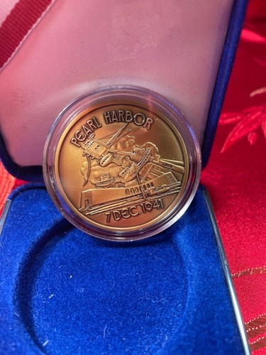 Pearl Harbor ~ USS Arizona Memorial Museum Brass Medallion ...
