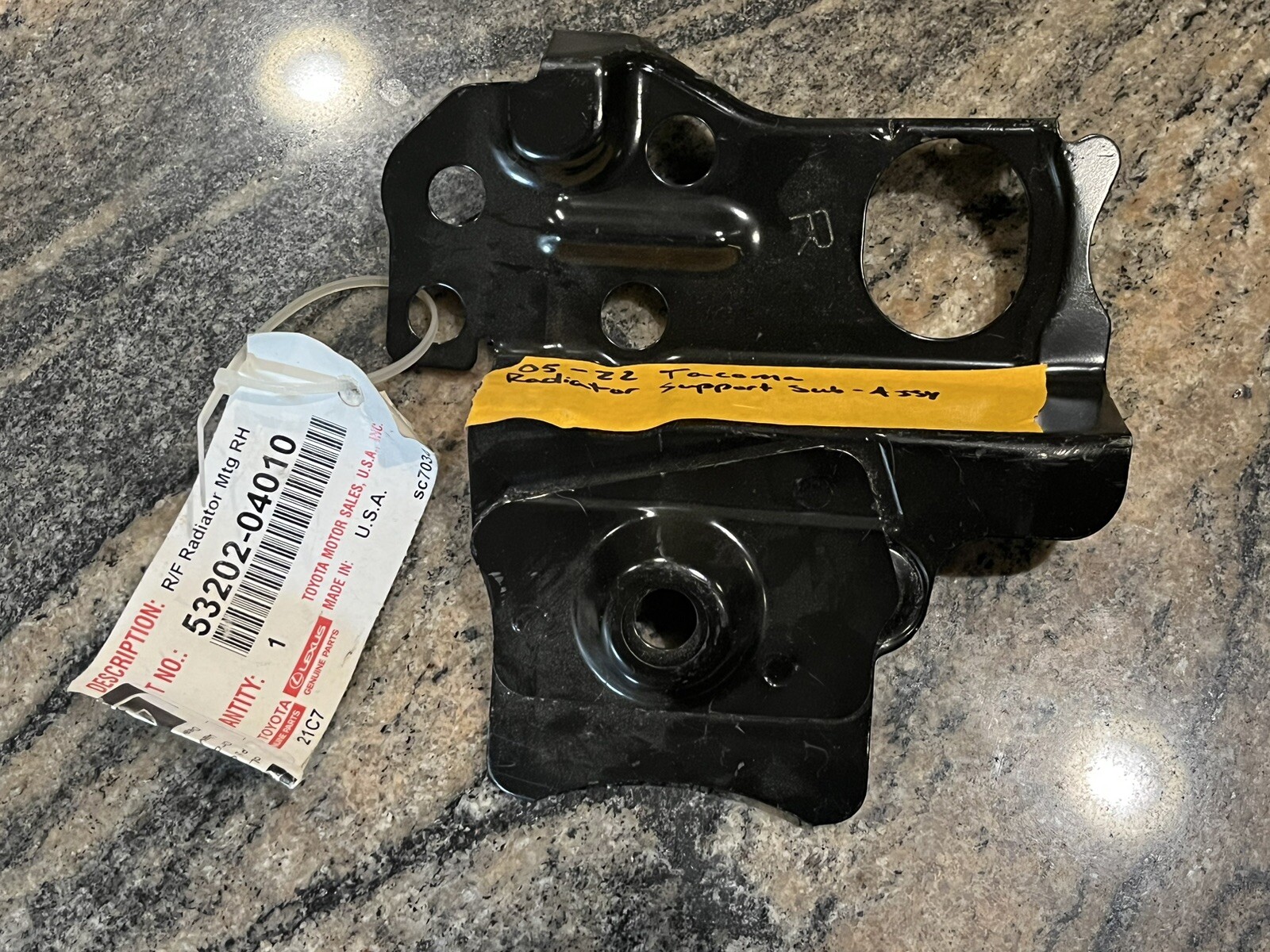 🔥NEW OEM🔥 2005-2023 Toyota Tacoma Radiator Sub-Assy, Right Passenger ...