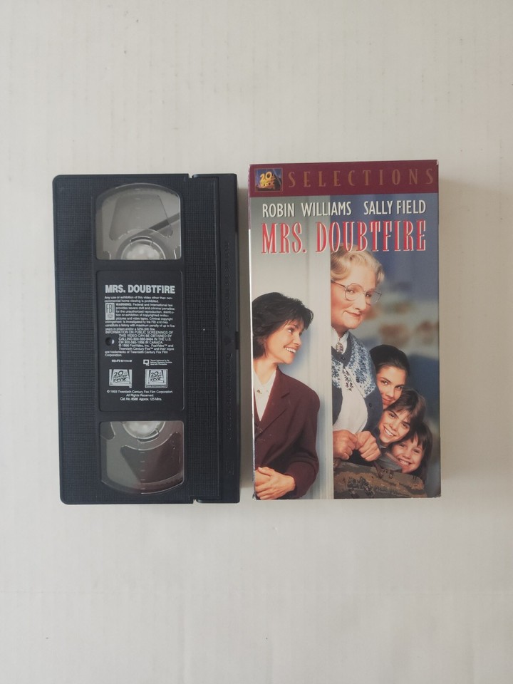 Mrs. Doubtfire (VHS, 2002, Selections) Vintage 24543029397| eBay