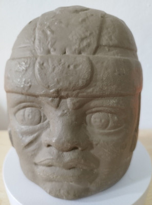 Olmec Colossal Head Replica Archeology The Archaeological Museum ...