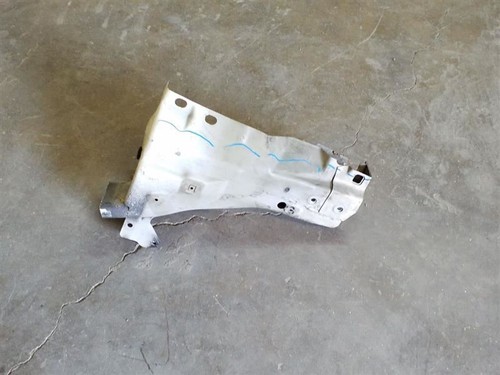 Right Front Core Support Body Mount Bracket Fit 99 00 01 02 03 04 Ford ...