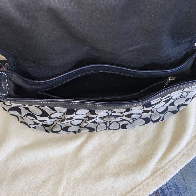 Coach signature "c" black shoulder bag L1020 - F15203 for sale online ...