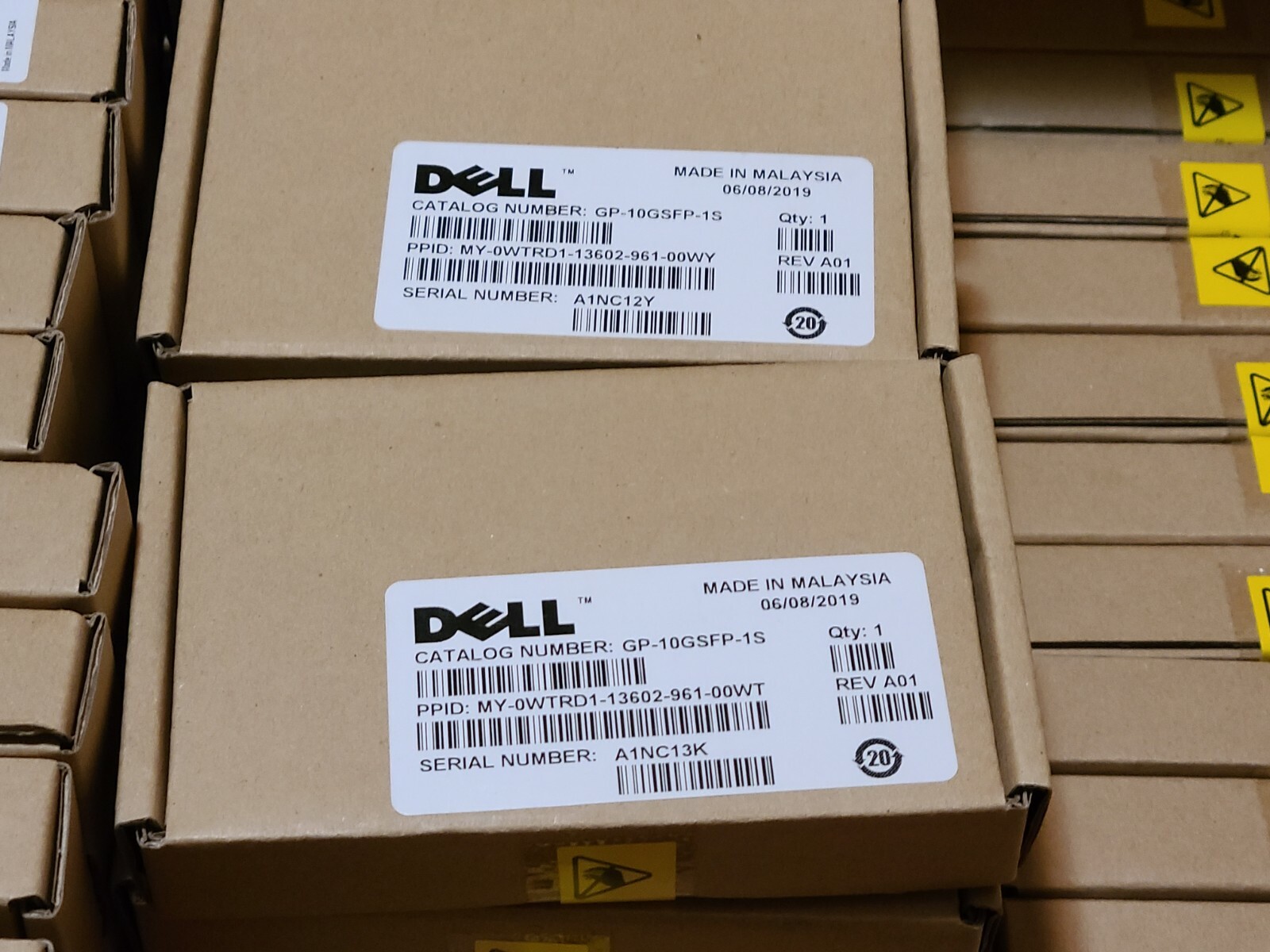 NEW DELL 10GBase-SR FTLX8574D3BCL-FC 10Gb SFP+ SW 400m 0WTRD1 ...