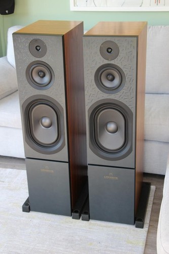 Linn Keltik speakers and active cards, excellent from Krescendo HiFi ...