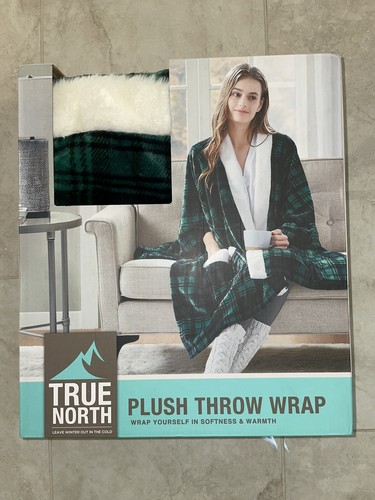 True North Plush Throw Wrap With Faux Fur Collar & Pockets ~Wearable 50 ...