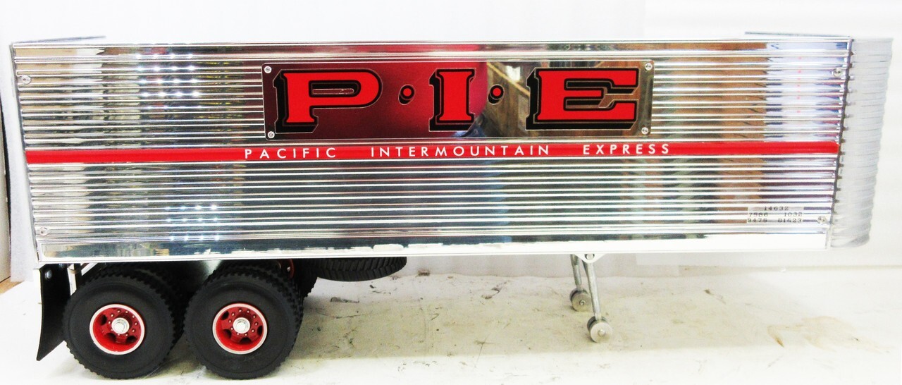 Pacific Intermountain Express Dromedary Truck & Trailer | eBay