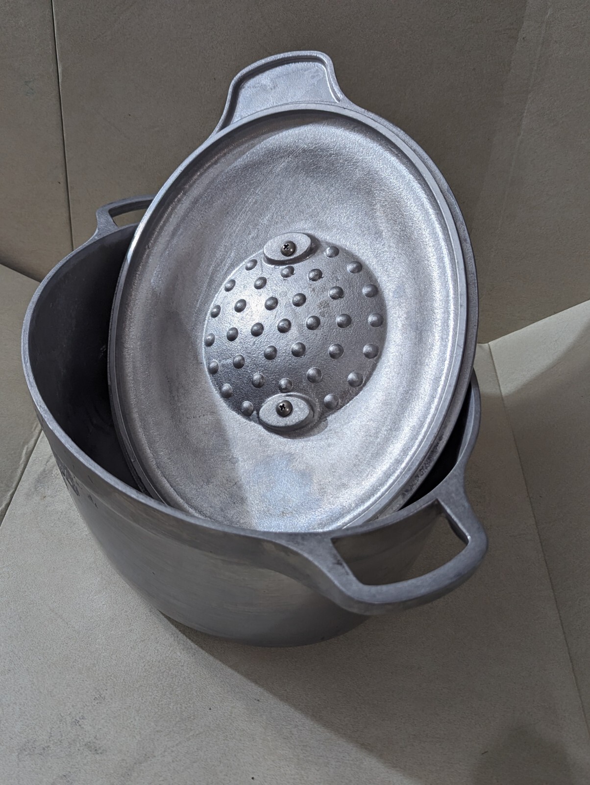 Technique Cast Aluminum 6 1/2 qt Dutch Oven Stovetop Smoker Roaster ...