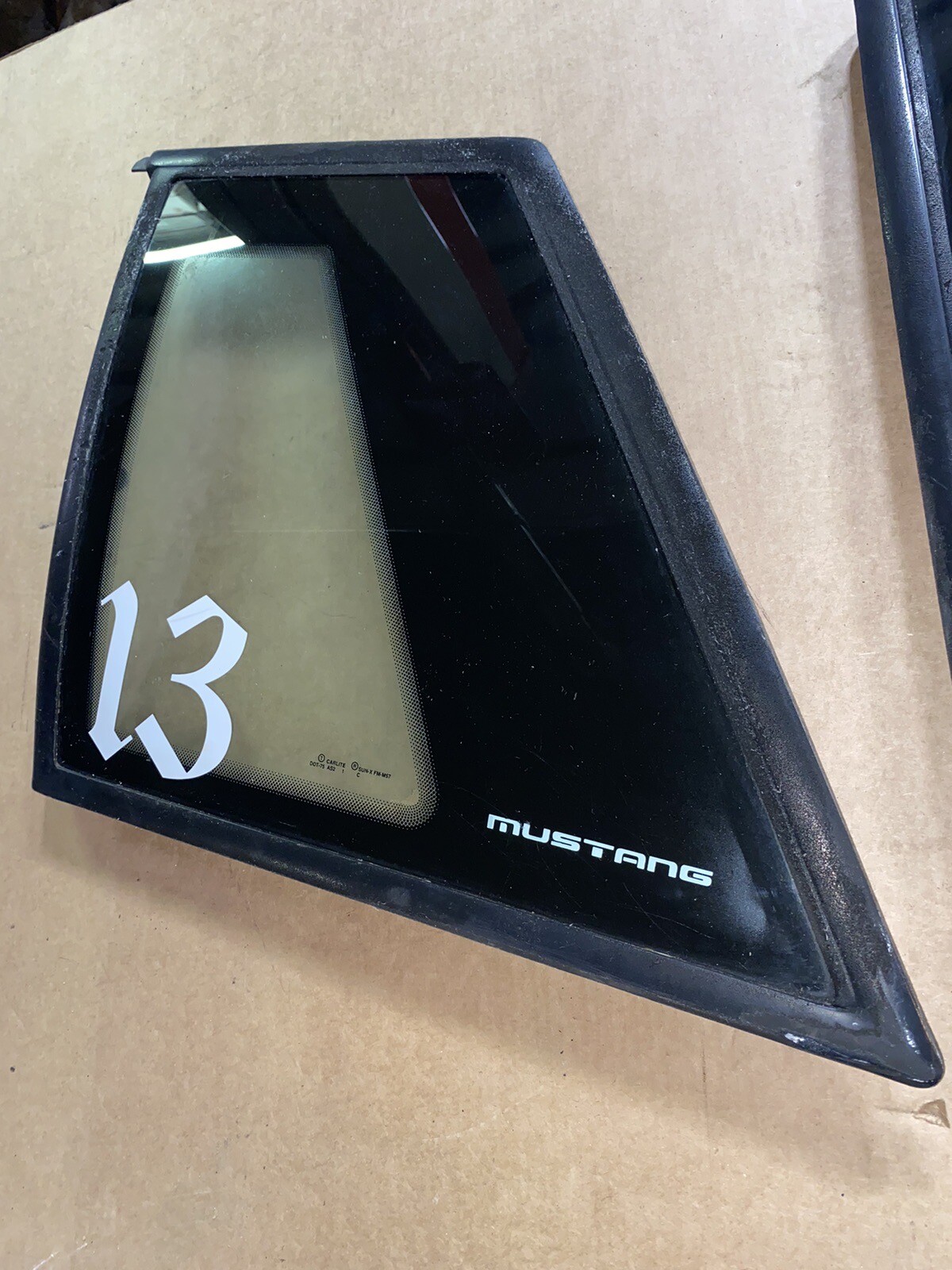 1987-1993 ford mustang notchback carlite quarter window glasses notch ...