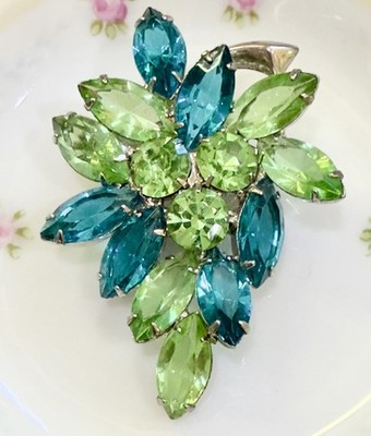 Vintage Green Uranium Glass Rhinestone Faceted Glass 2.25” X 1.5 ...