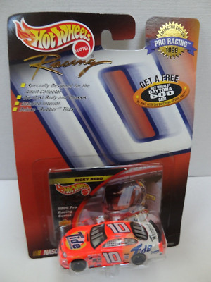 1999 Hot Wheels Pro Racing Collector Edition #99 RICKY RUDD Ford Taurus ...