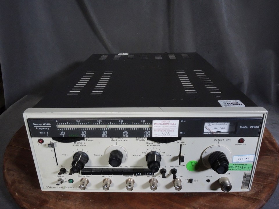 Wavetek 2002B Sweep Generator RF Signal Generator 10–2500 MHz, Vintage ...