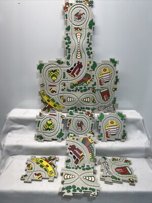 Vintage Wind Up Train Set Puzzle Track Blocks - 24 Pieces Multiple ...