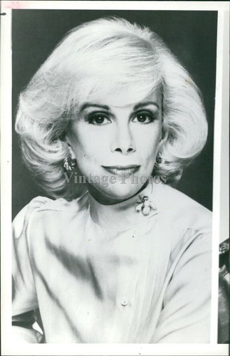 1983 Photo Joan Rivers Celebrity Emmy Awards Beautiful Comedian Actress ...