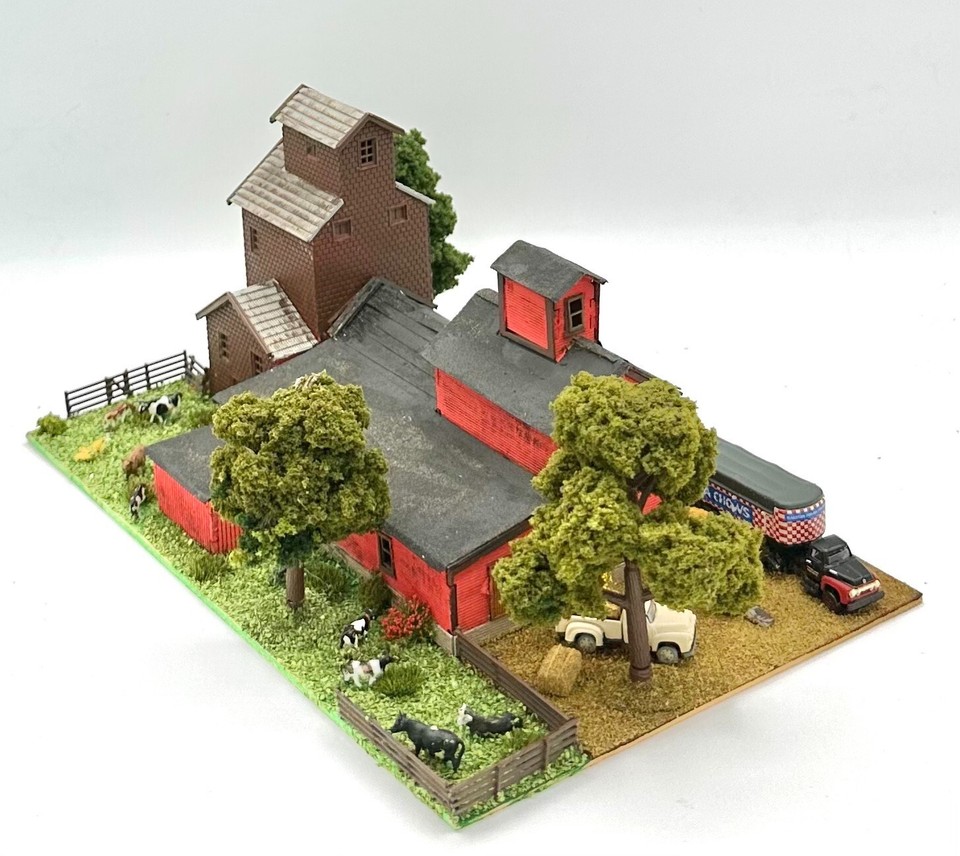 N Scale Weathered Custom Built/Painted Farm House, Buildings, and Yard ...