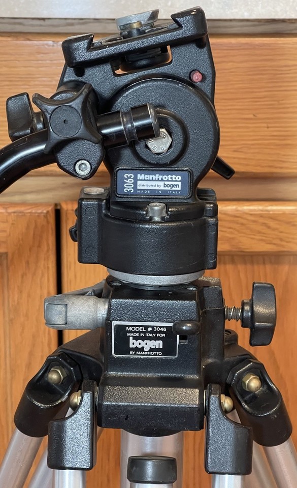 Manfrotto Bogen Professional Tripod 3046 with 3063 Video Head Made in ...