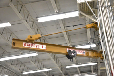 Hoists - 2000 Lb Capacity