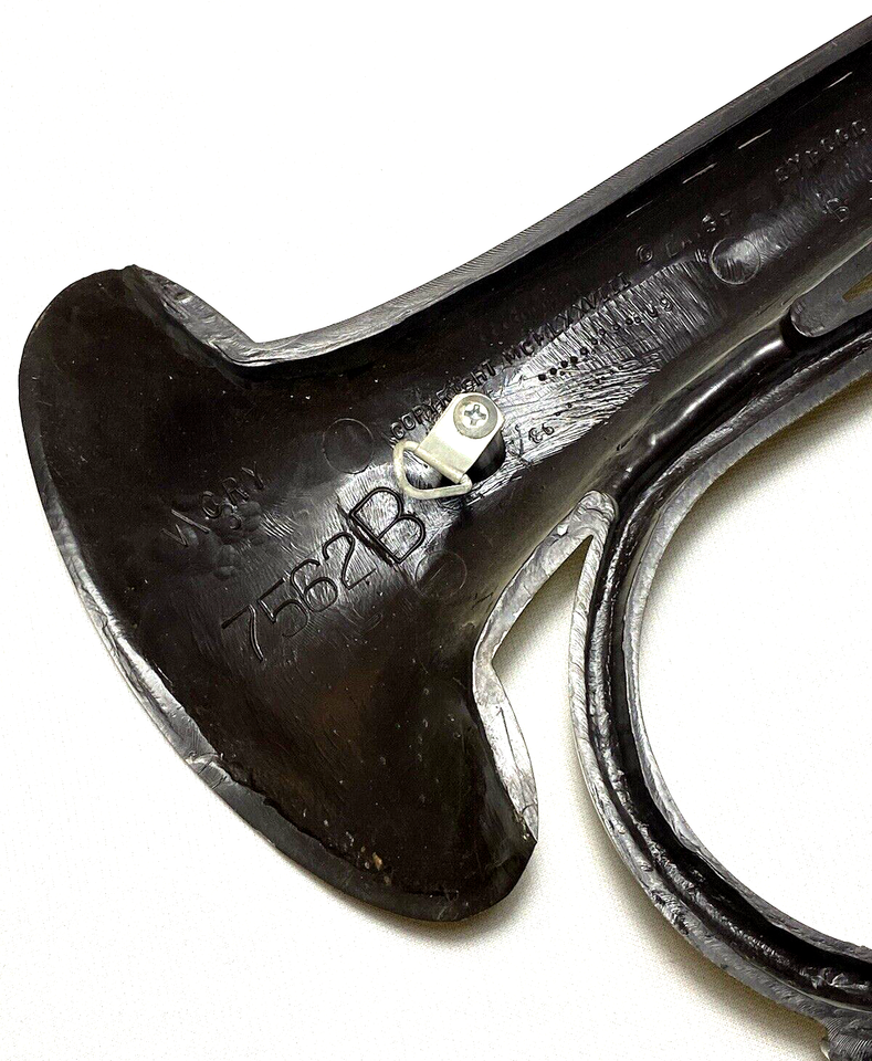 SYROCO ~ Vintage 17" Gold-Toned Hard Plastic "TRUMPET" Art Wall Plaque ...