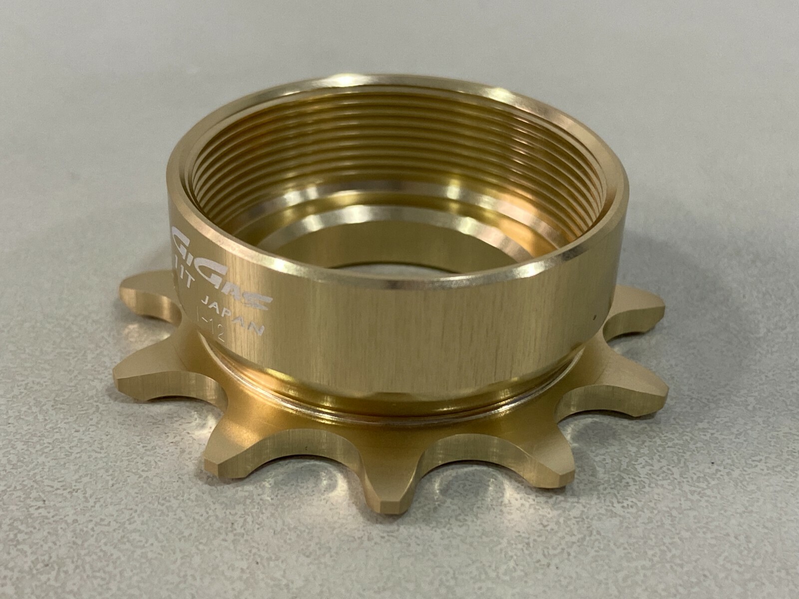 Sugino Super Gigas BC1.37x24T 1/2x1/8 Sprocket Cog (Gold Anodized) 10T ...