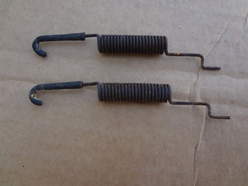 2003 - 2004 MUSTANG COBRA CONVERTIBLE TOP LATCH SPRINGS OEM SKU# E475 ...