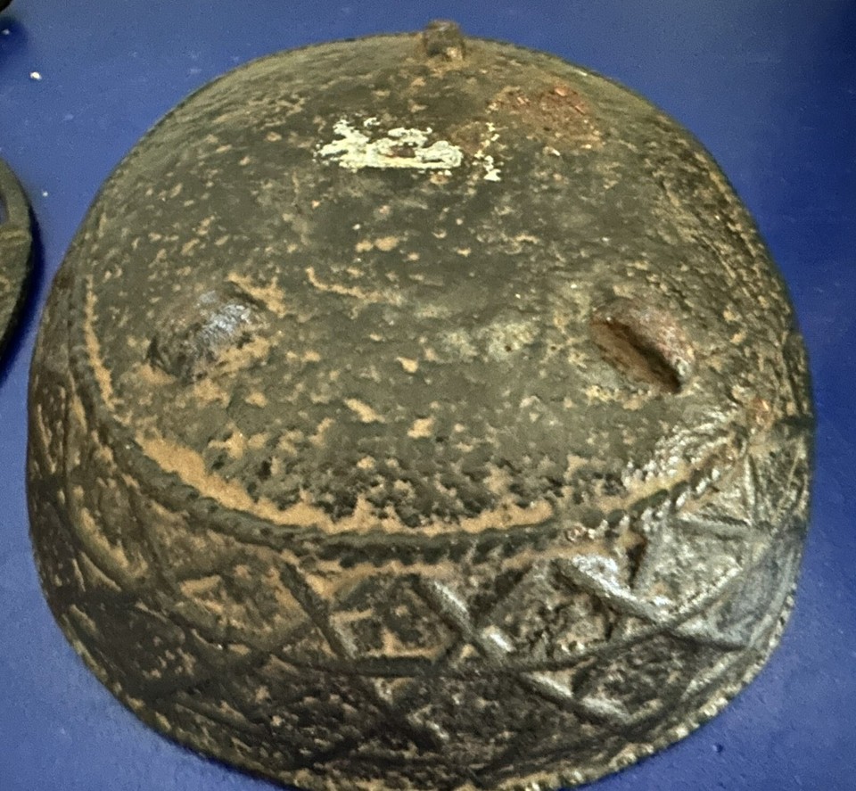 Japanese Uchiwa Cast Iron Hibachi Incense Burner Pot with Fan Design ...