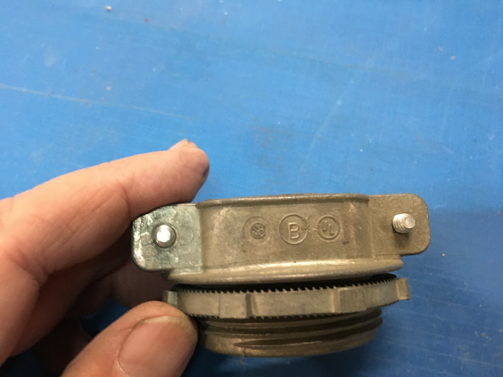 (23) Appleton Electric 1 1/2" Twin-Screw Cable Clamp Bushing, Nm/SE ...