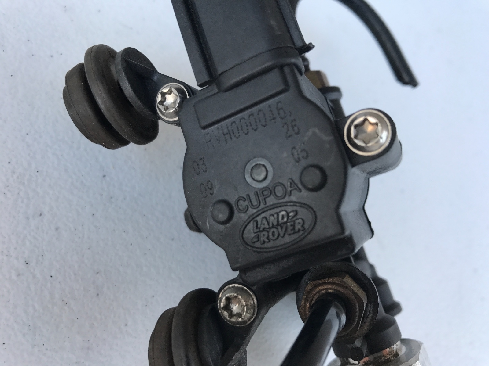 2005-2009 LAND ROVER LR3 SPORT AIR SUSPENSION VALVE/SENSOR RVH000046 | eBay