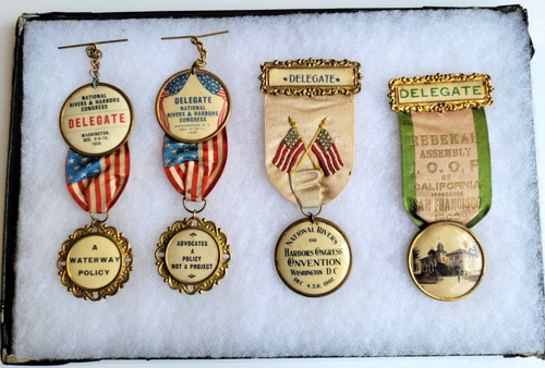 LOT of (4) Vintage Pinback/Suspension American Flag "Delegate" Ribbon ...