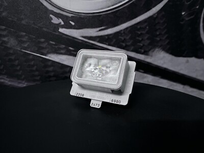 NEW Genuine Mercedes-Benz W205 C-Class Rear Number Plate Lamp ...