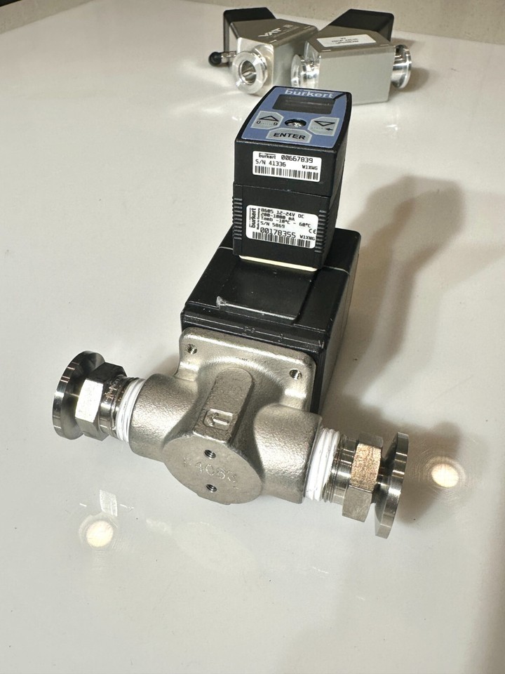 Burkert 2875 FKM Solenoid Control Valve S/S 1/2" NPT + 8605 Digital ...