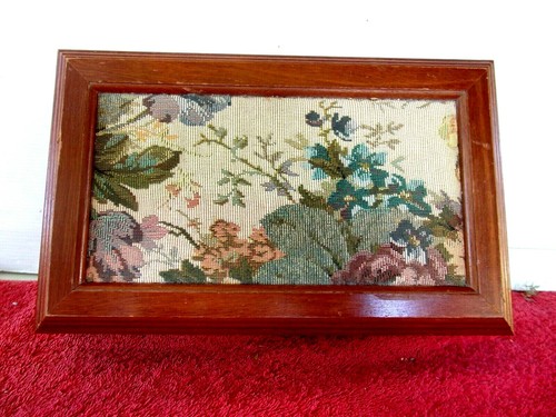 PROUDS BEAUTIFUL WOODEN JEWELLERY BOX WITH EMBROIDERED LID 28cm.X 17cm ...