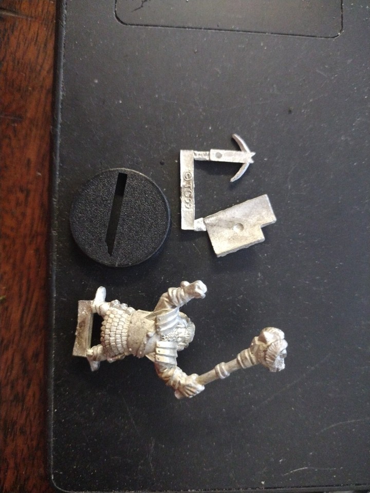 Chronopia Dwarf Horned Ones War Shield Leader | eBay