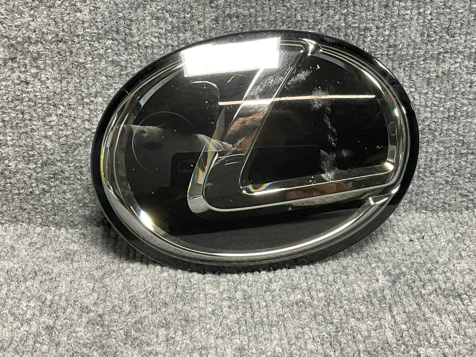 2021 - 2022 Lexus ES250 Front Grille Emblem Logo 53141-33170 for sale ...