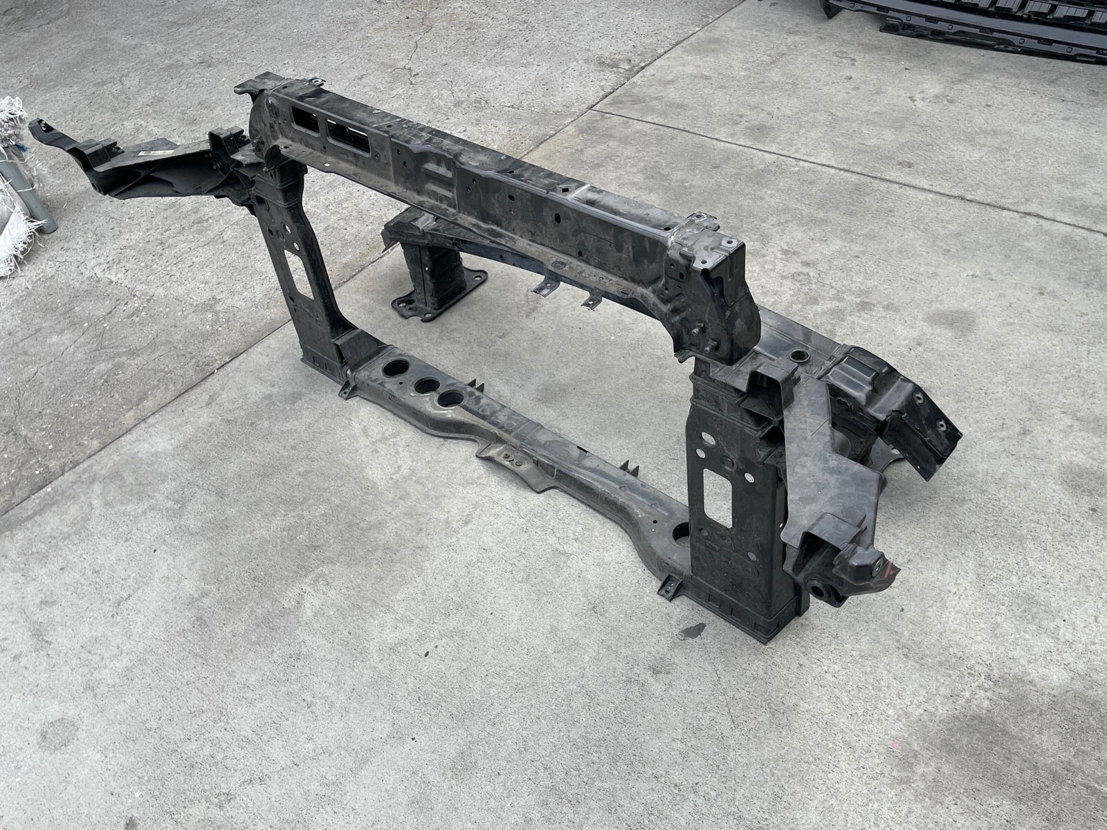 2016 2017 2018 2019 2020 HYUNDAI TUCSON RADIATOR SUPPORT W ...