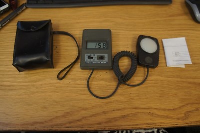 LT LUTRON LX-101 DIGITAL LUX METER - Loc: EQ-33-05 | eBay UK