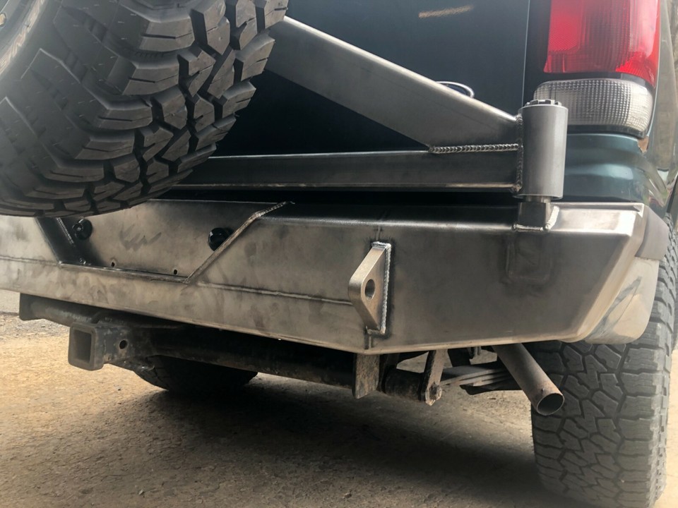 1995-2001 Ford Explorer Elite Rear Bumper With Tire Carrier Fit For ...