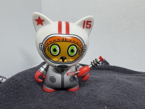 Kidrobot Tricky Cats Series Space Cat Astronaut Cat Vinyl Figure Only ...