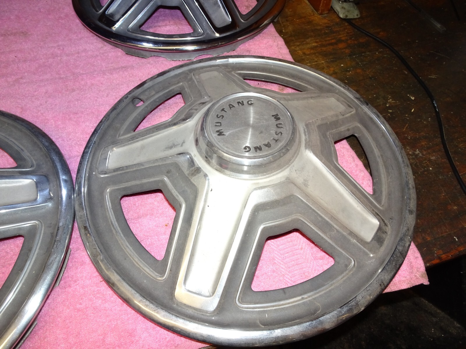 Set (5) OEM 1969 14" Ford Mustang Stainless Wheel Covers Hubcaps C9ZZ ...