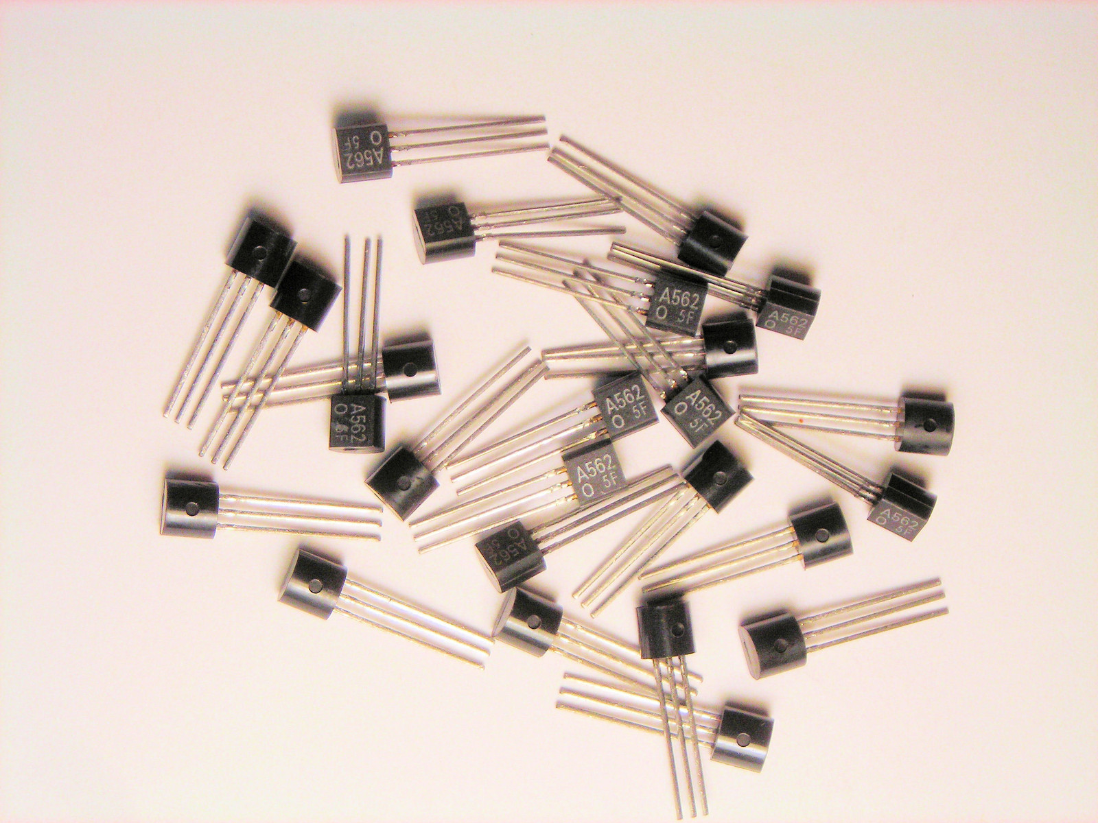 2SA562 Transistor Silicon PNP - Case To92 Make Toshiba for sale online ...