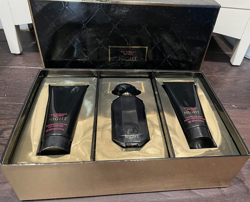 Victorias Secret Very Sexy Night 3pc Gift Set - 1.7oz edp - NEW 💕 ...