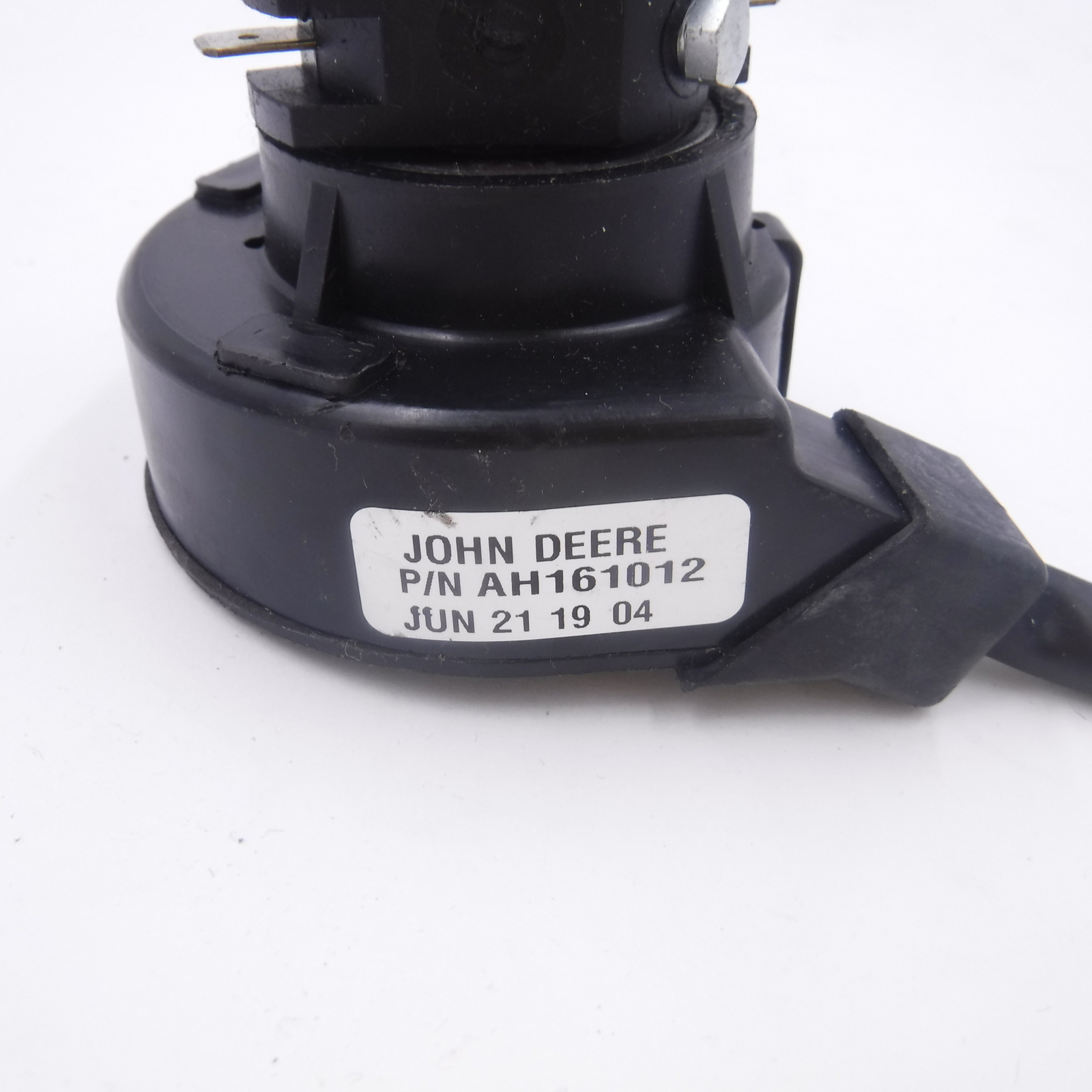 OEM John Deere Combine Carbon Brush Holder AH161012 | Compra online en eBay