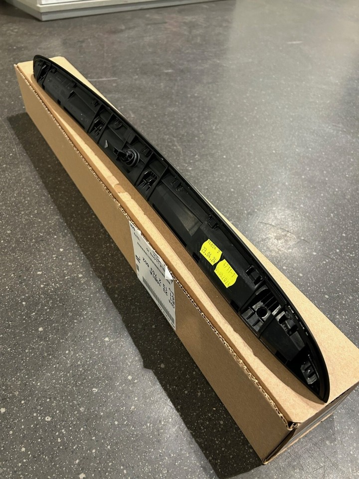 Boot Handle MINI R56 R57 Trunk Lid Grip With Release Button in Black ...