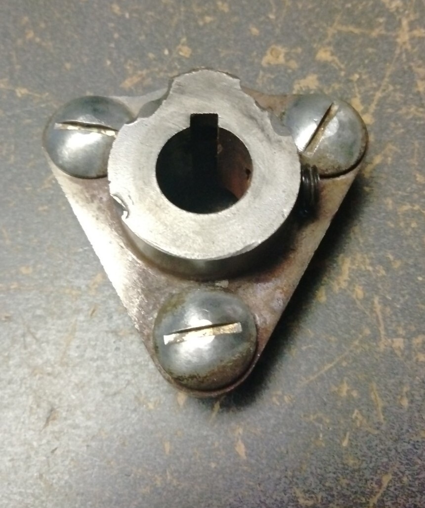 Ariens 932006 ST524 932 Series Snowblower Pulley Hub Adapter 5/8" Bore ...