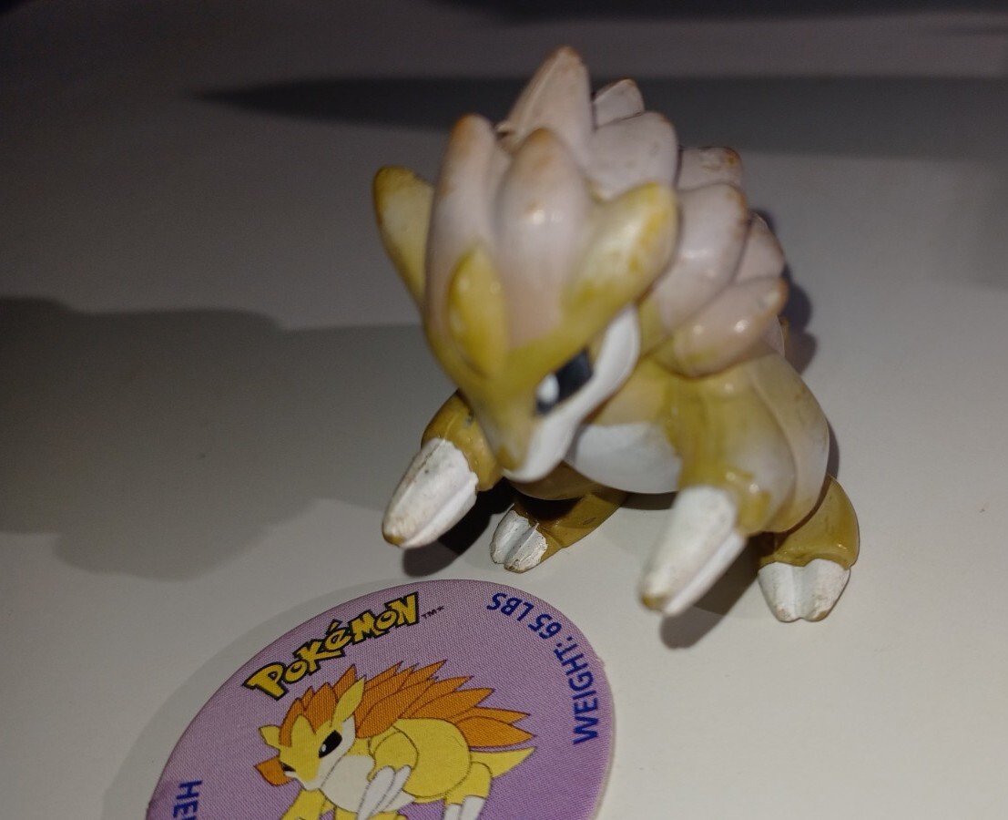 Nintendo Pokemon Sandslash Tomy CGTSJ Vintage Figure With Cardboard ...