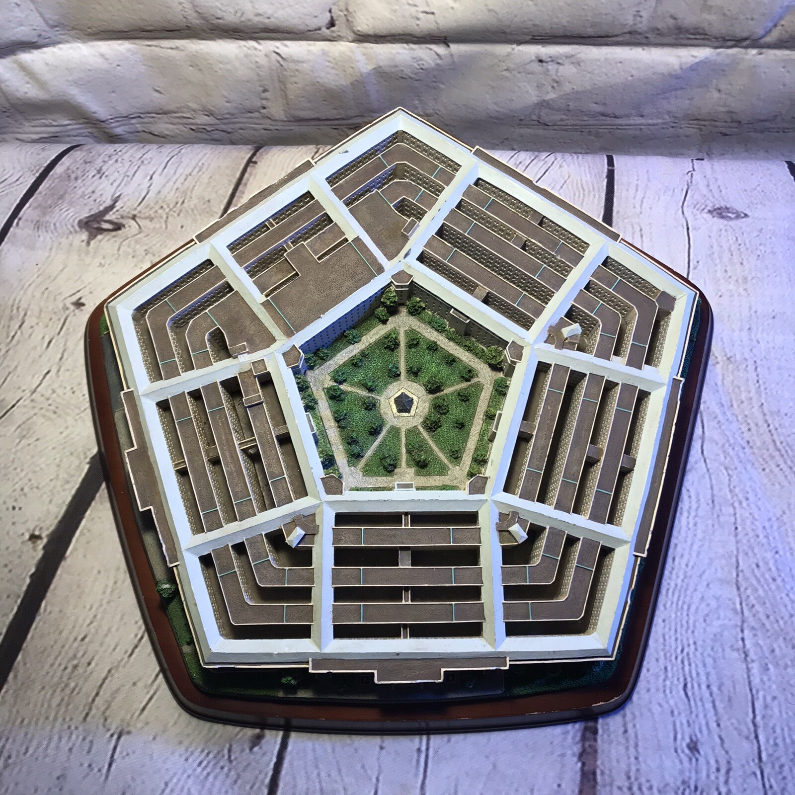 Danbury Mint "The Pentagon" Landmark Sculpture Certificate of ...