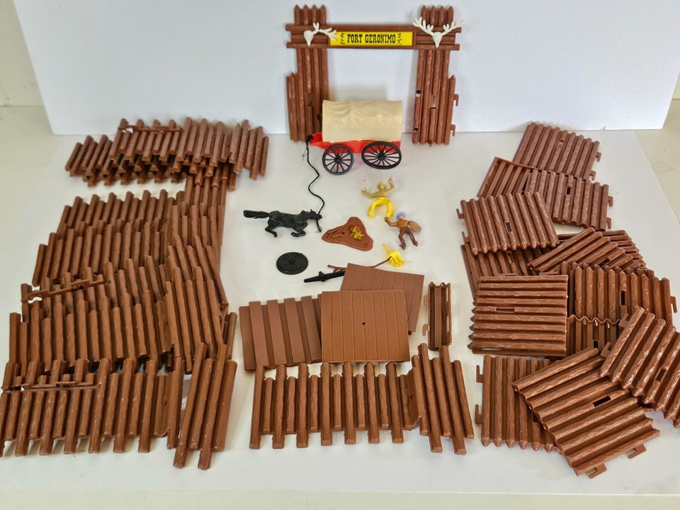 Vintage Empire Fort Geronimo Western Playset | eBay